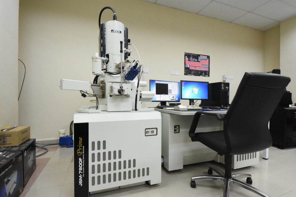 Field-Emission Scanning Electron Microscope (FESEM) | MJIIT Microscopy Laboratory